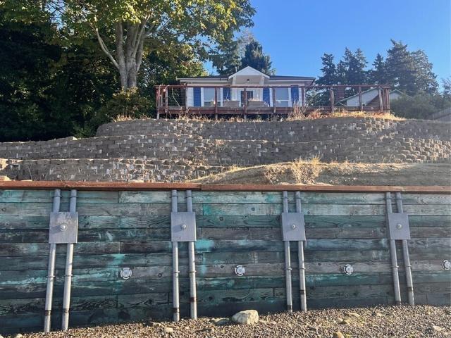 5590 E State Route 302