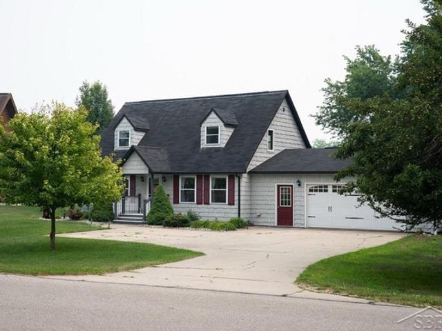 5590 Linksview Way, Gladwin, MI 48624