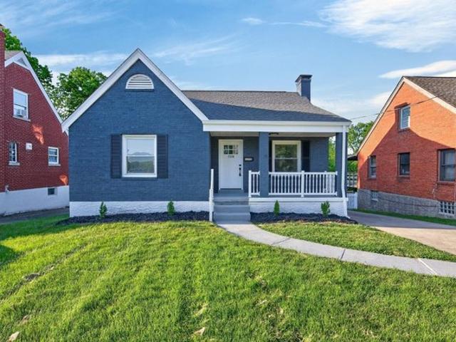 5590 Surrey Ave, Green Township, OH 45248