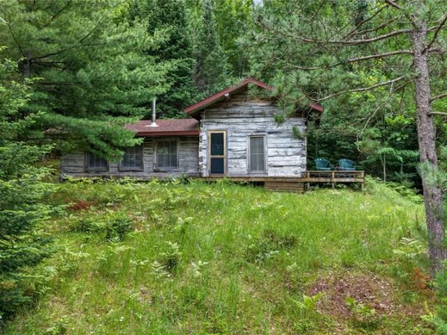 5590 Snowshoe Rd, Barnes, WI 54873