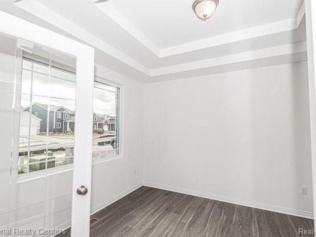 5591 Morgan Lake Drive