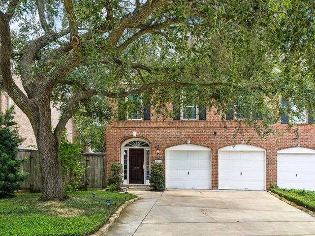 5591 Beverlyhill St, Houston, TX 77056