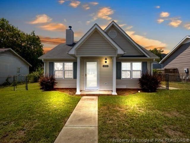 5591 Windy Knoll Pl, Fayetteville, NC 28304