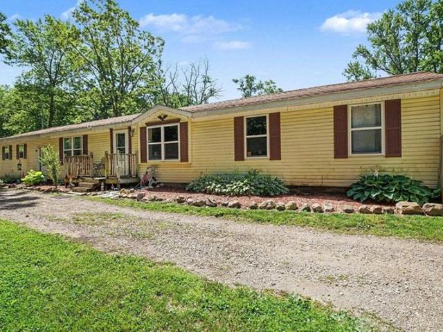 55921 Apple Rd, Osceola, IN 46561