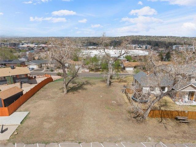 5592 Independence St, Arvada, CO 80002