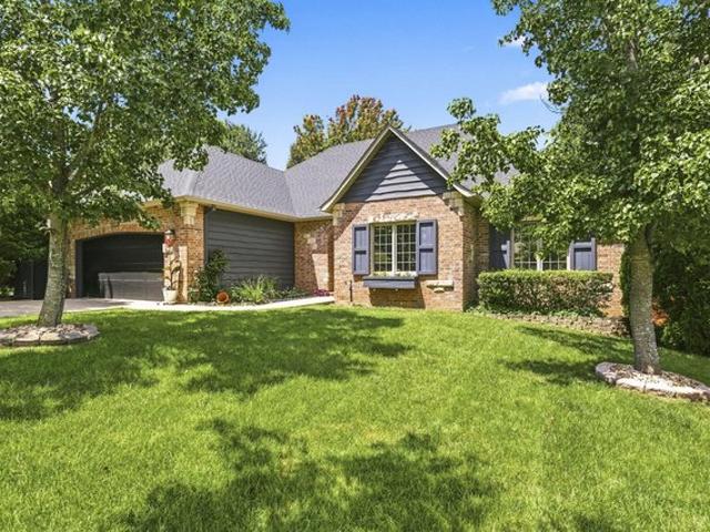 5593 S Michigan Ave, Springfield, MO 65810