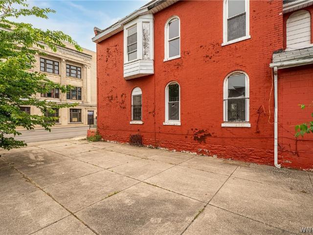 559 Genesee Street