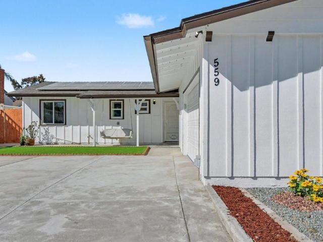 559 Glencrest Dr