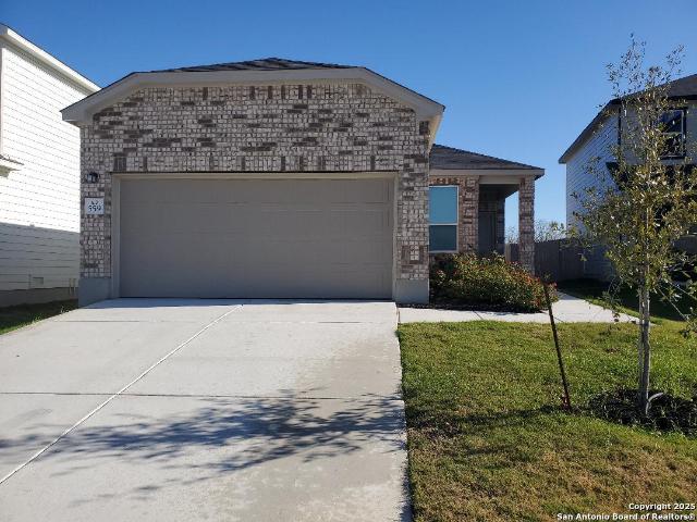 559 Dakota Crk, New Braunfels, TX 78130 | MLS #1947 | Compass