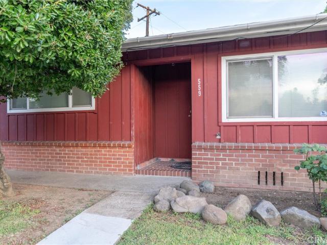 559 East
