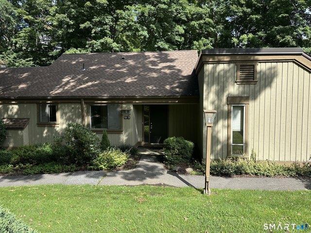 559 Heritage Vlg Unit B, Southbury, CT 06488