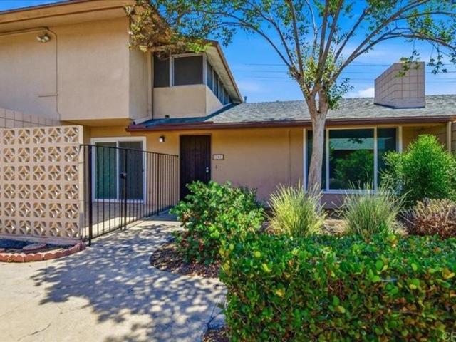 559 Oakdale Ln Unit C, El Cajon, CA 92021