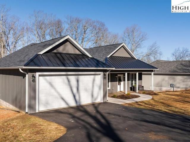 559 Memorial Park Drive