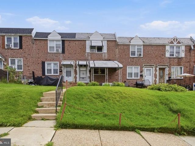 559 S 3rd St, Darby, PA 19023