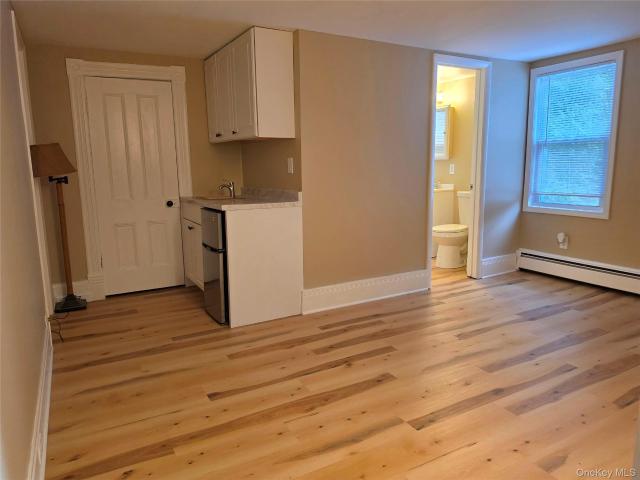 559 State Route 32 Apt 2