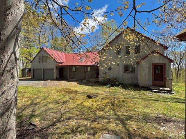 559 Parker Hill Rd, Rockingham, VT 05101