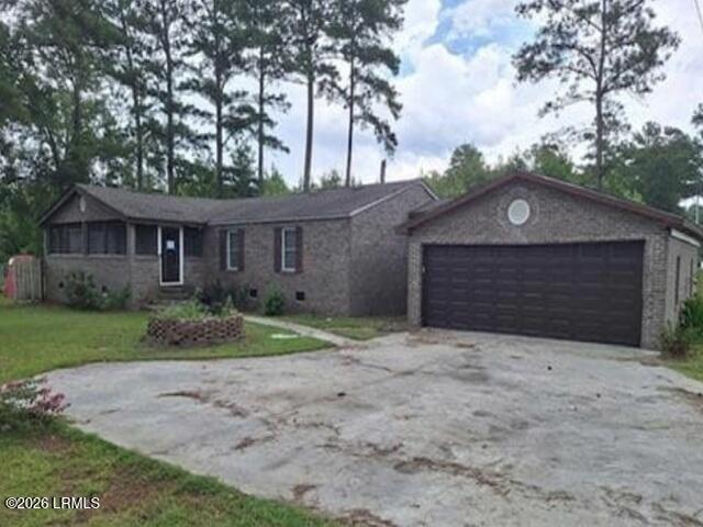 559 Rivers Hill Rd, Pineland, SC 29934