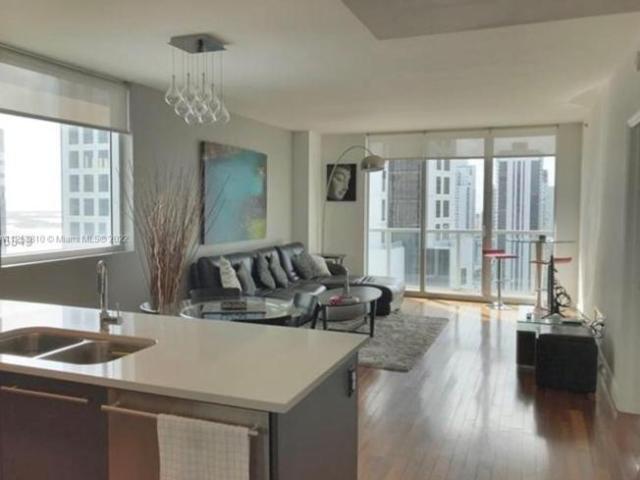 55 6th St SE #3910, Miami, FL 33131