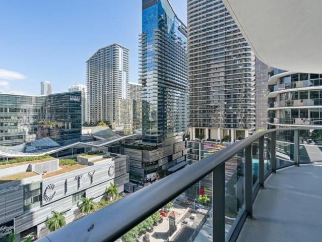 55 9th St SW #1501, Miami, FL 33130