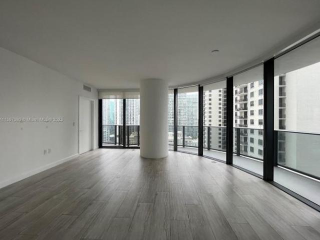 55 9th St SW #1906, Miami, FL 33130