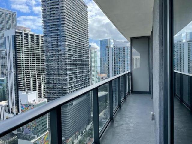 55 9th St SW #3102, Miami, FL 33130