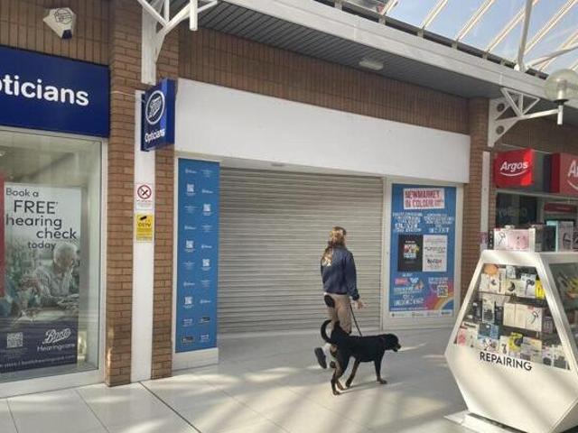 55 The Rookery, The Guineas Shopping Centre, Newmarket, Shop To Lease