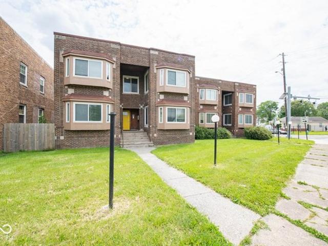 55 W Fall Creek Parkway South Dr, Indianapolis, IN 46208