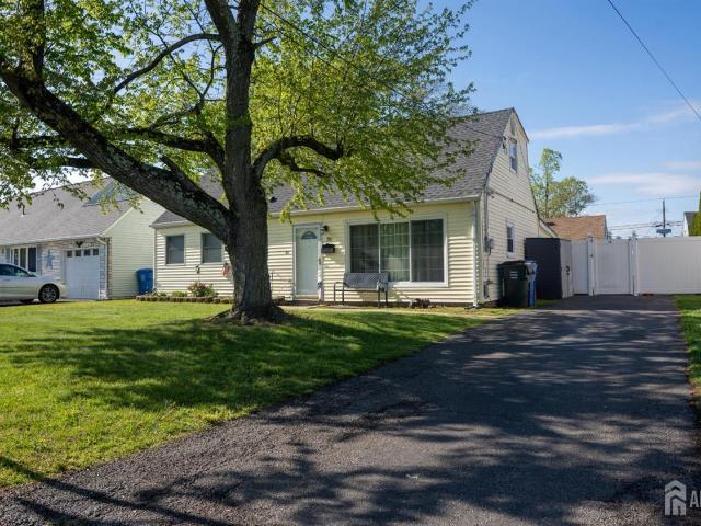 55 W Iselin Parkway