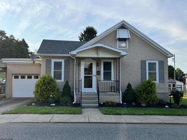 55 W Lincoln St, Buckhannon, WV 26201