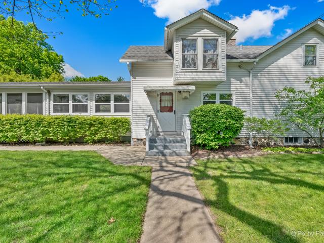 55 W Paddock Street