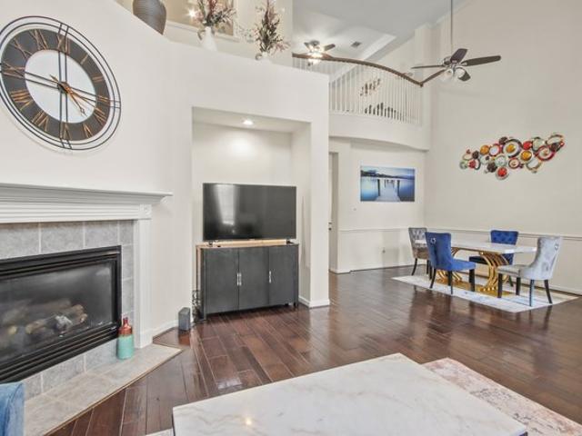 55 W Pipers Green St, Spring, TX 77382
