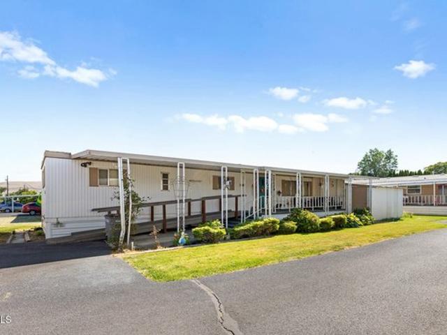 55 W Washington Ave Unit 16, Yakima, WA 98903