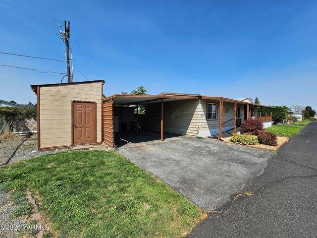55 W Washington Ave Unit 202, Yakima, WA 98903