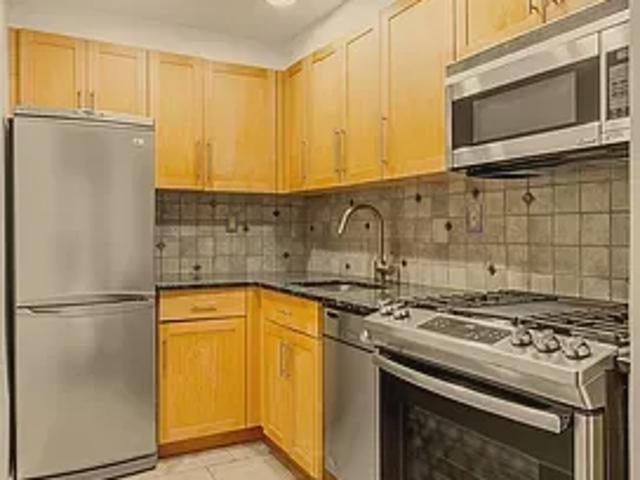 55 W 83rd Street GARDEN