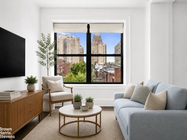 55 W 95TH Street 54