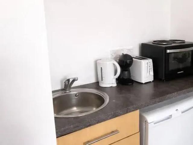 55 Weltje Rd55 | Studio apartment for rent #167054636 | Rentberry