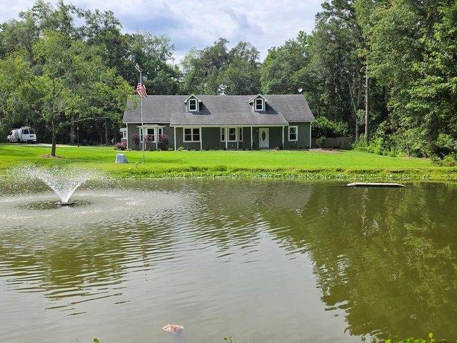 55 Willow Cove Dr, Valdosta, GA 31602