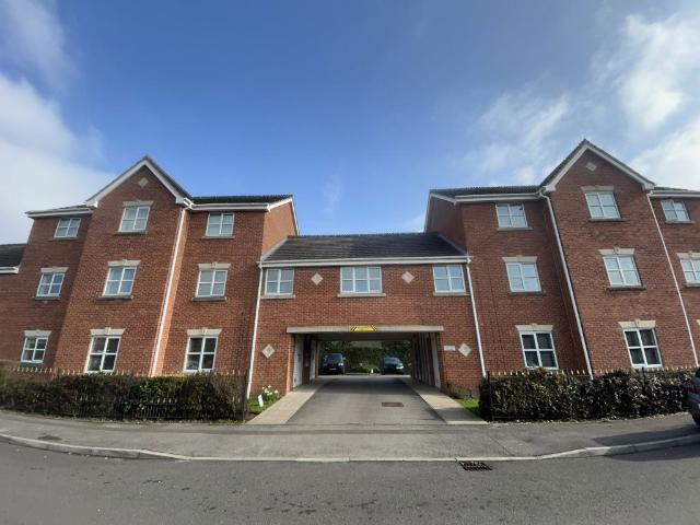 55 Willow Gardens, Sutton In Ashfield NG17, 2 bed flat to rent, £750 pcm | PrimeLocation