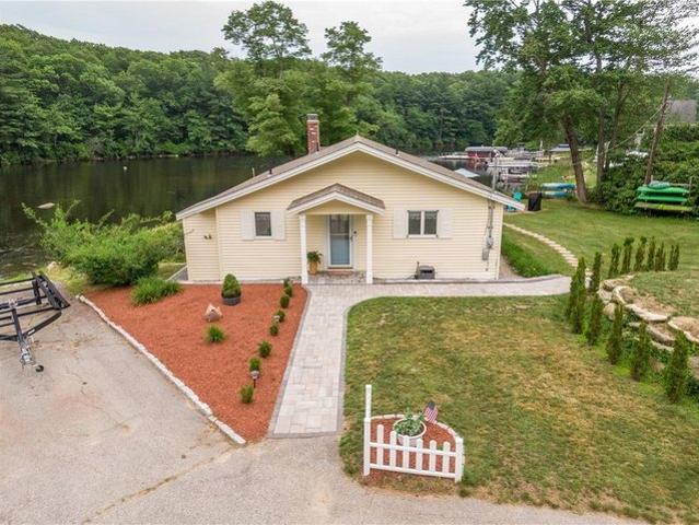 55 Alan Ave, Burrillville, RI 02859