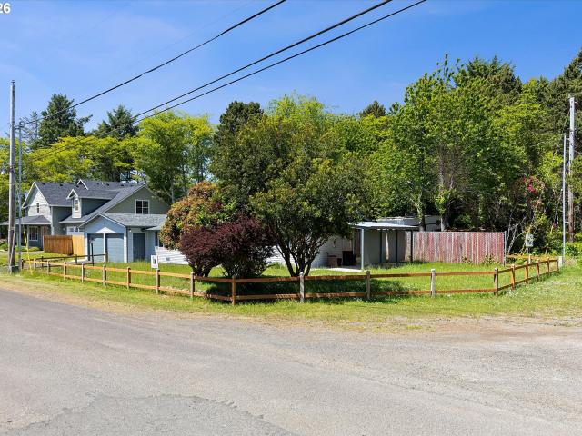 55 alderwood st