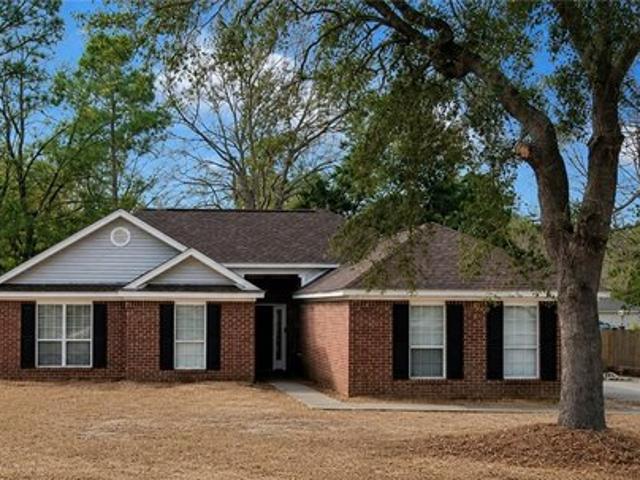 55 Alex Dr, Ellabell, GA 31308
