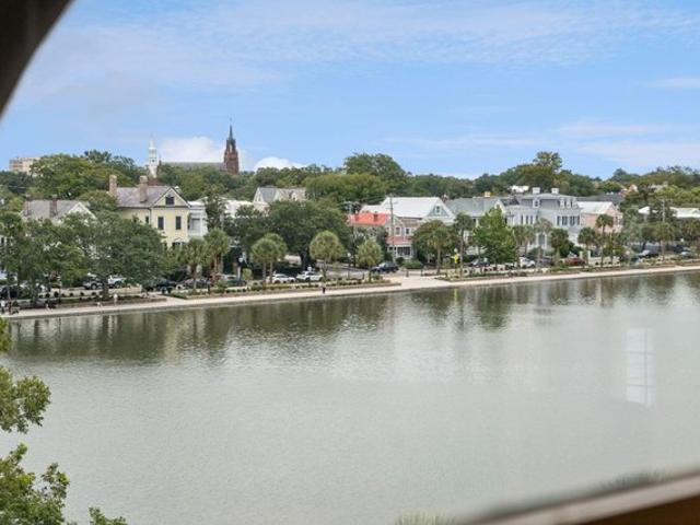55 Ashley Ave Apt 18, Charleston, SC 29401