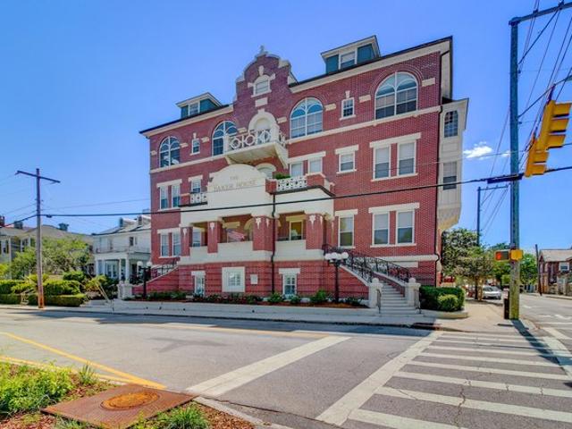 55 Ashley Ave Apt 2, Charleston, SC 29401