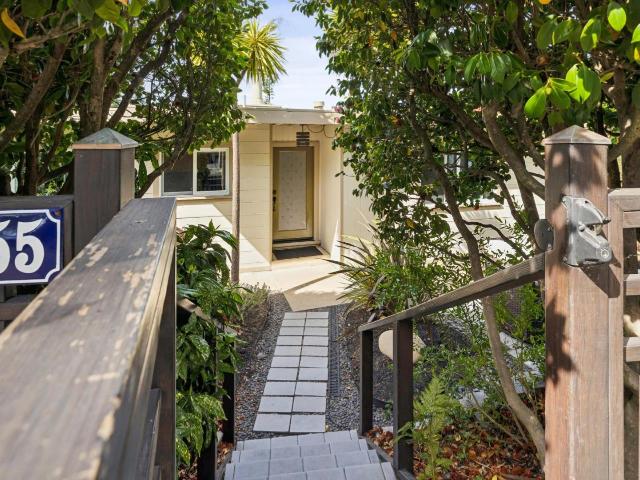 55 Asilomar Cir, Oakland, CA 94611 | MLS #ML82041 | Compass