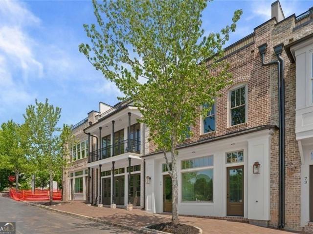 55 Bourbon Street 8