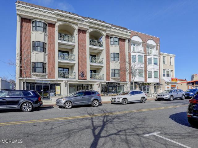 55 Brighton Avenue Unit 4