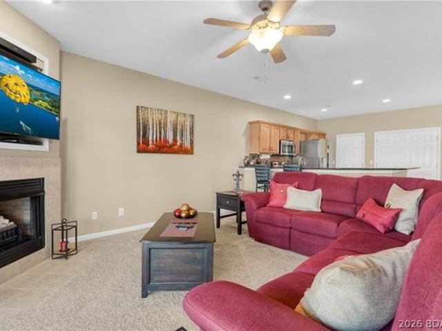 55 Cedar Green Ln Unit 4G, Camdenton, MO 65020