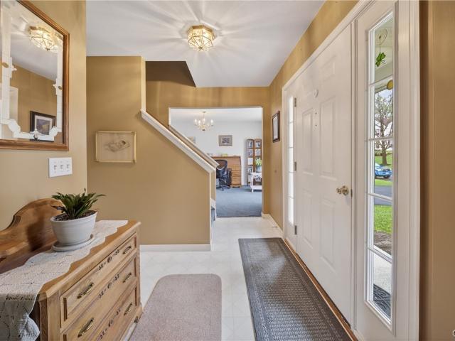55 Chaucer Circle