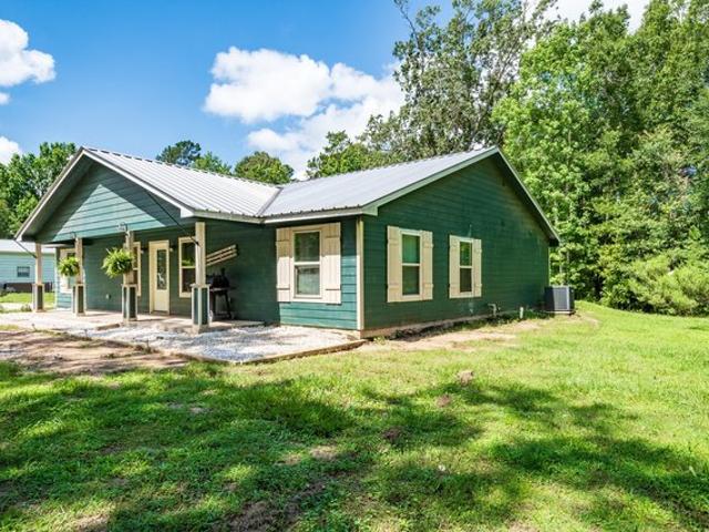 55 County Road 2287, Cleveland, TX 77327