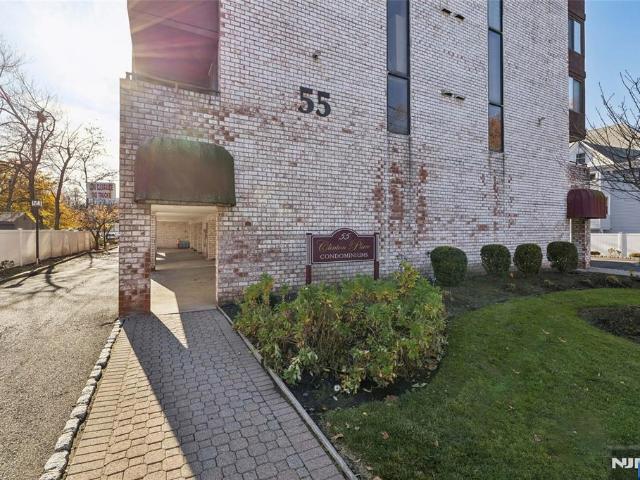 55 Clinton Place # 510